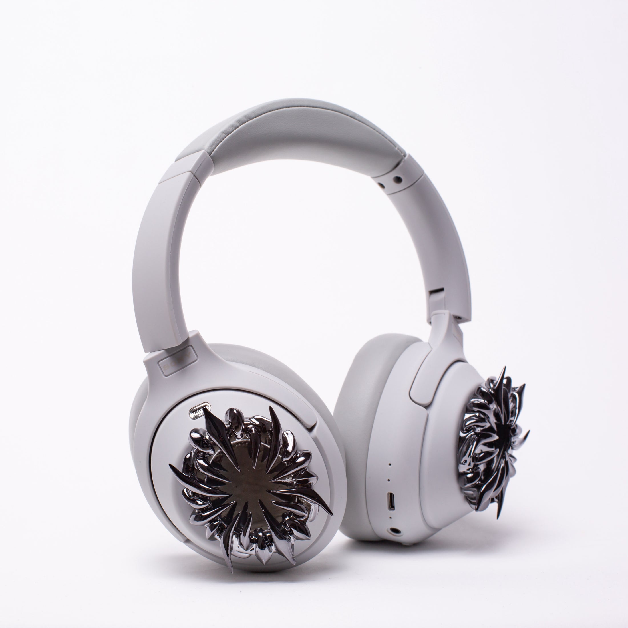 Throne for Sony XM4 – Lux or Bliss